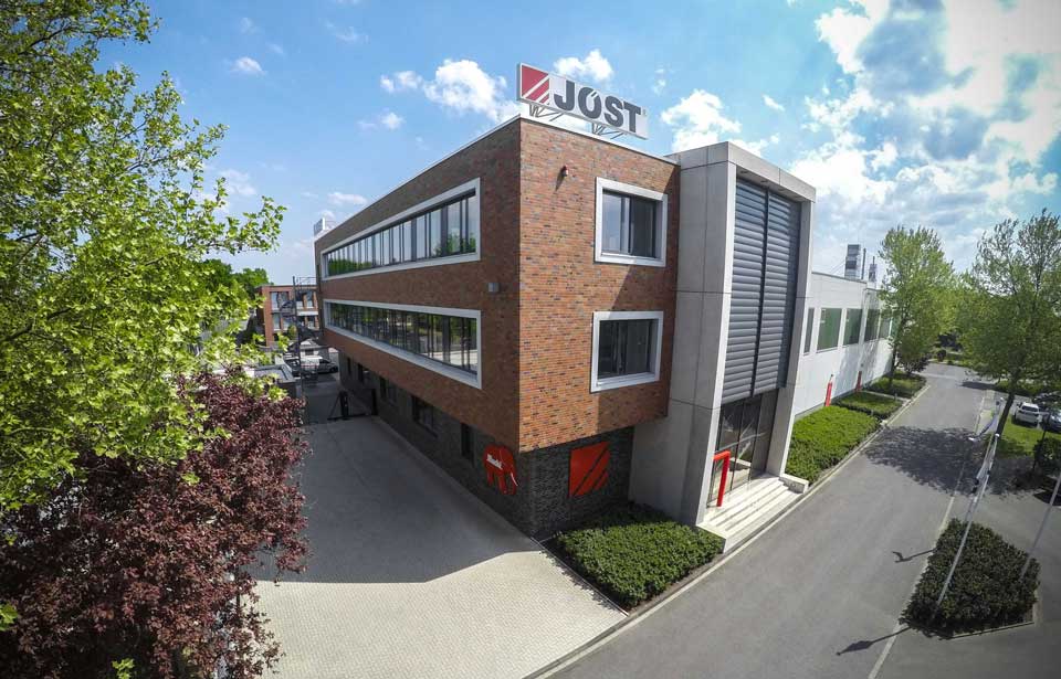 JÖST社製品 | 混合機､混練機､造粒機､摩砕機､微粉砕機､微分散機､中子造型機の日本アイリッヒ